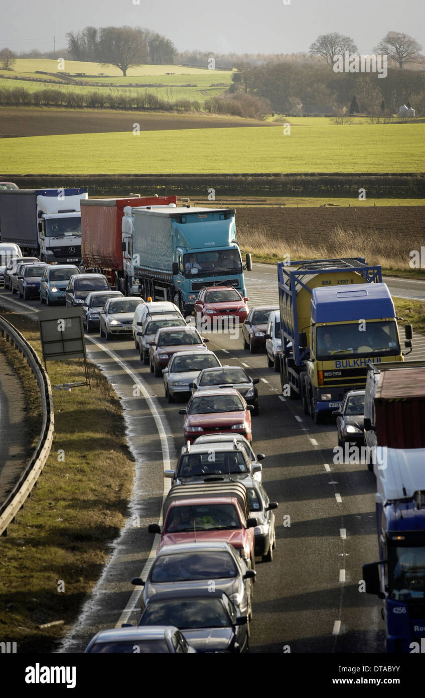 Network of roads hi-res stock photography and images - Alamy