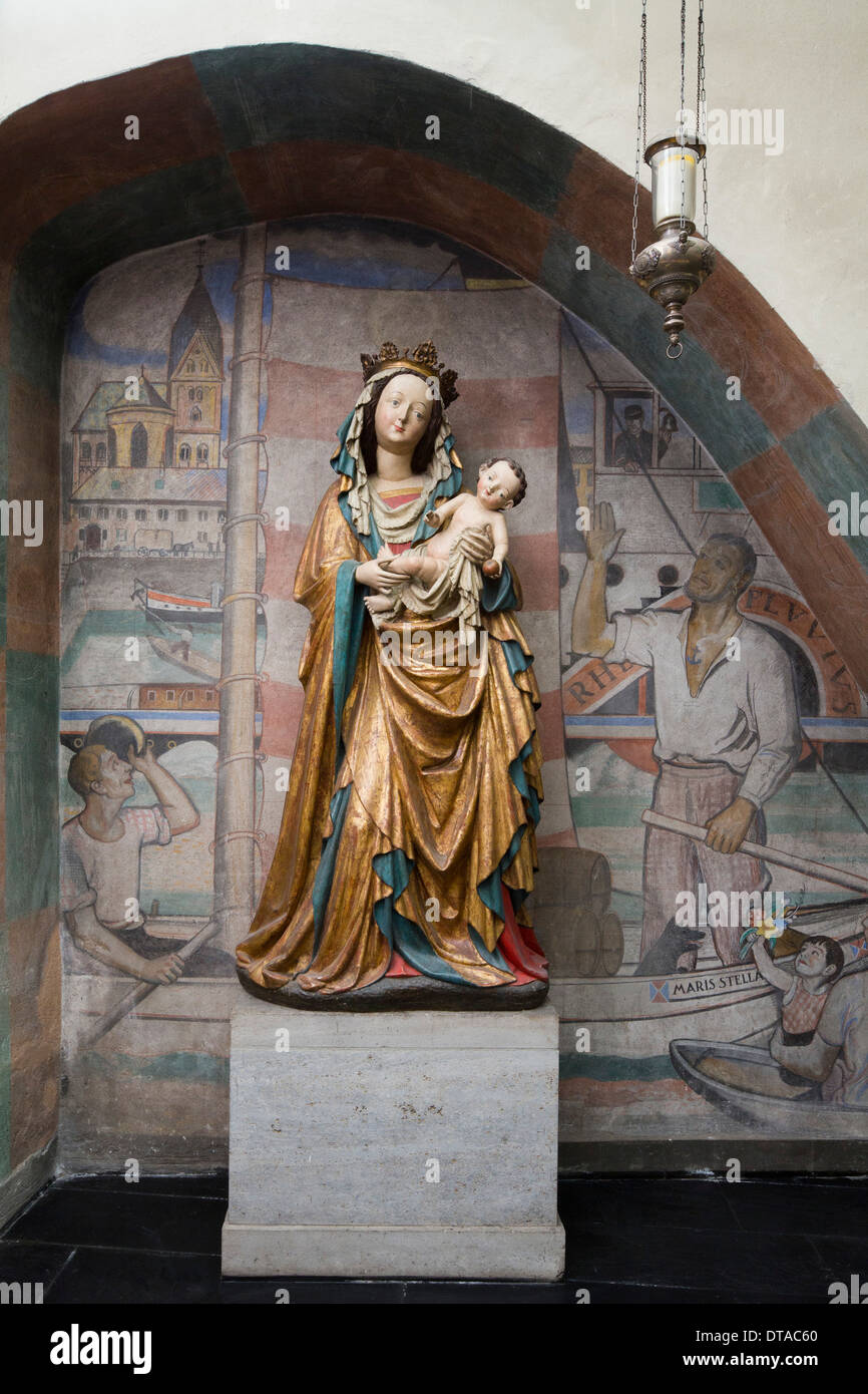 Jomfru maria hi-res stock photography and images - Alamy