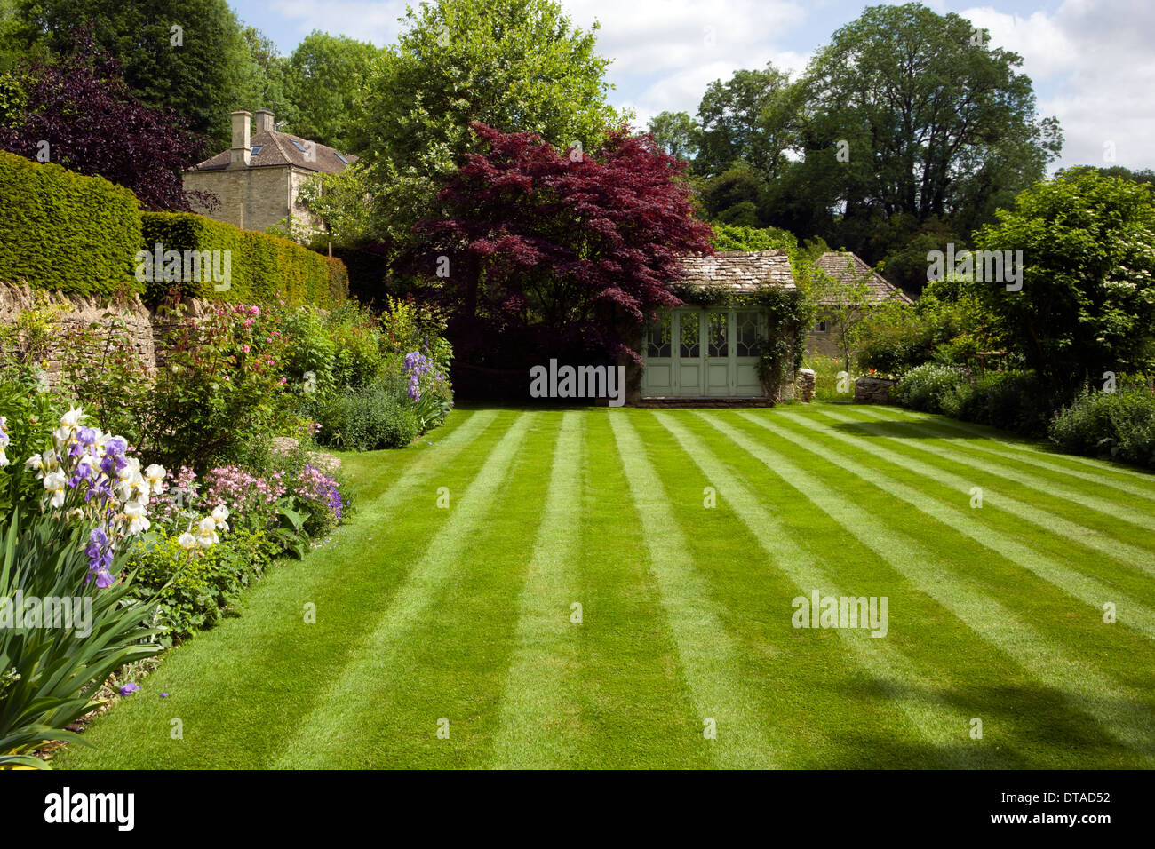 Striped lawn hi-res stock photography and images - Alamy
