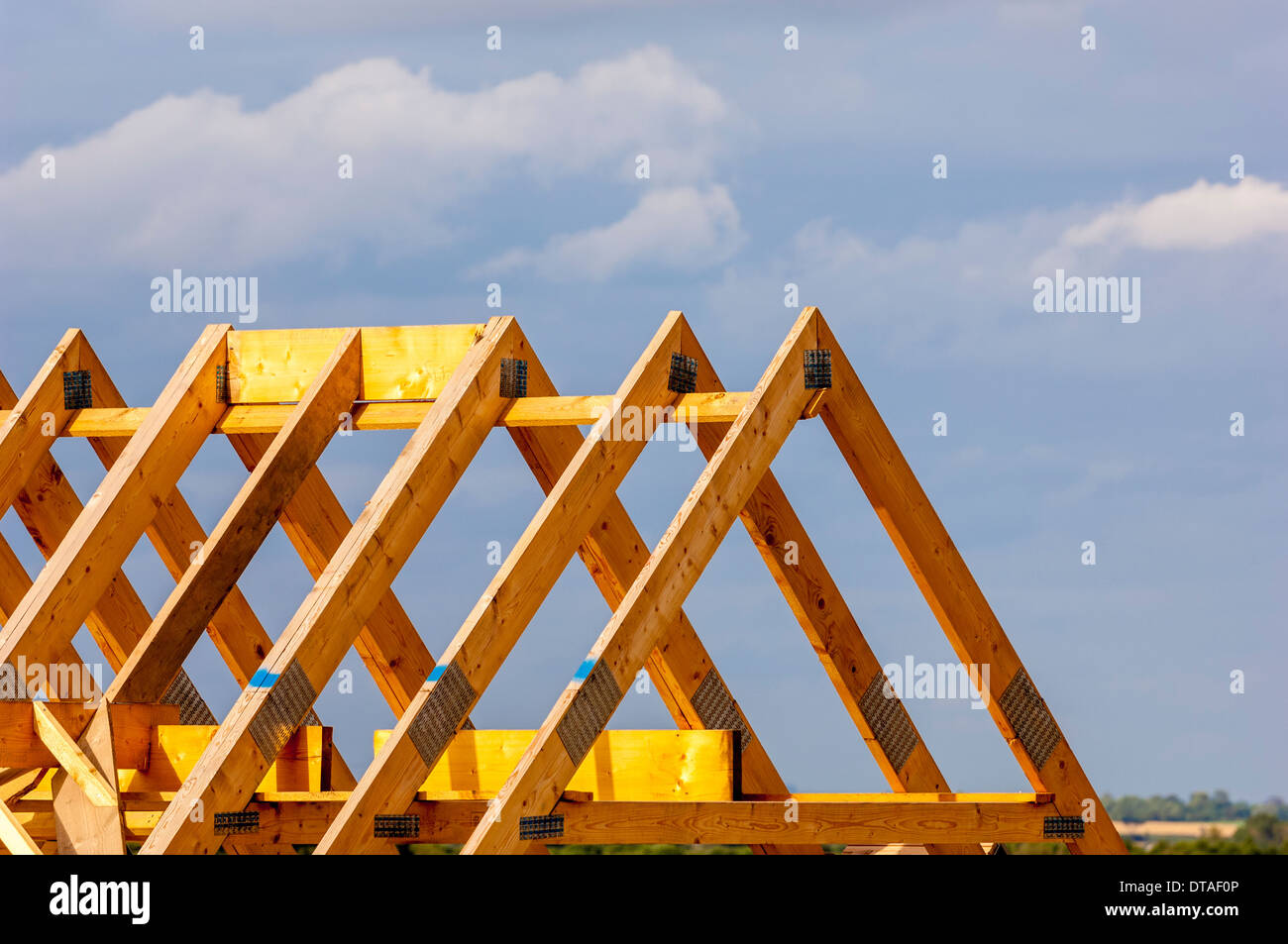 Roof Truss Construction High Resolution Stock Photography and Images ...