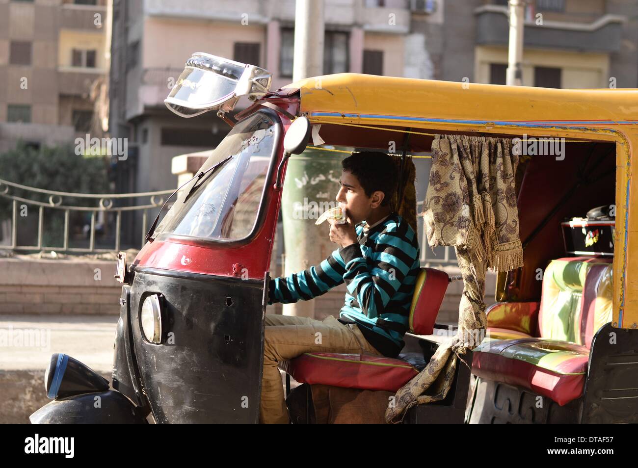 Cairo, Egypt. 12th Feb, 2014. Daily life of Egyptians, Al-sharqiya ...