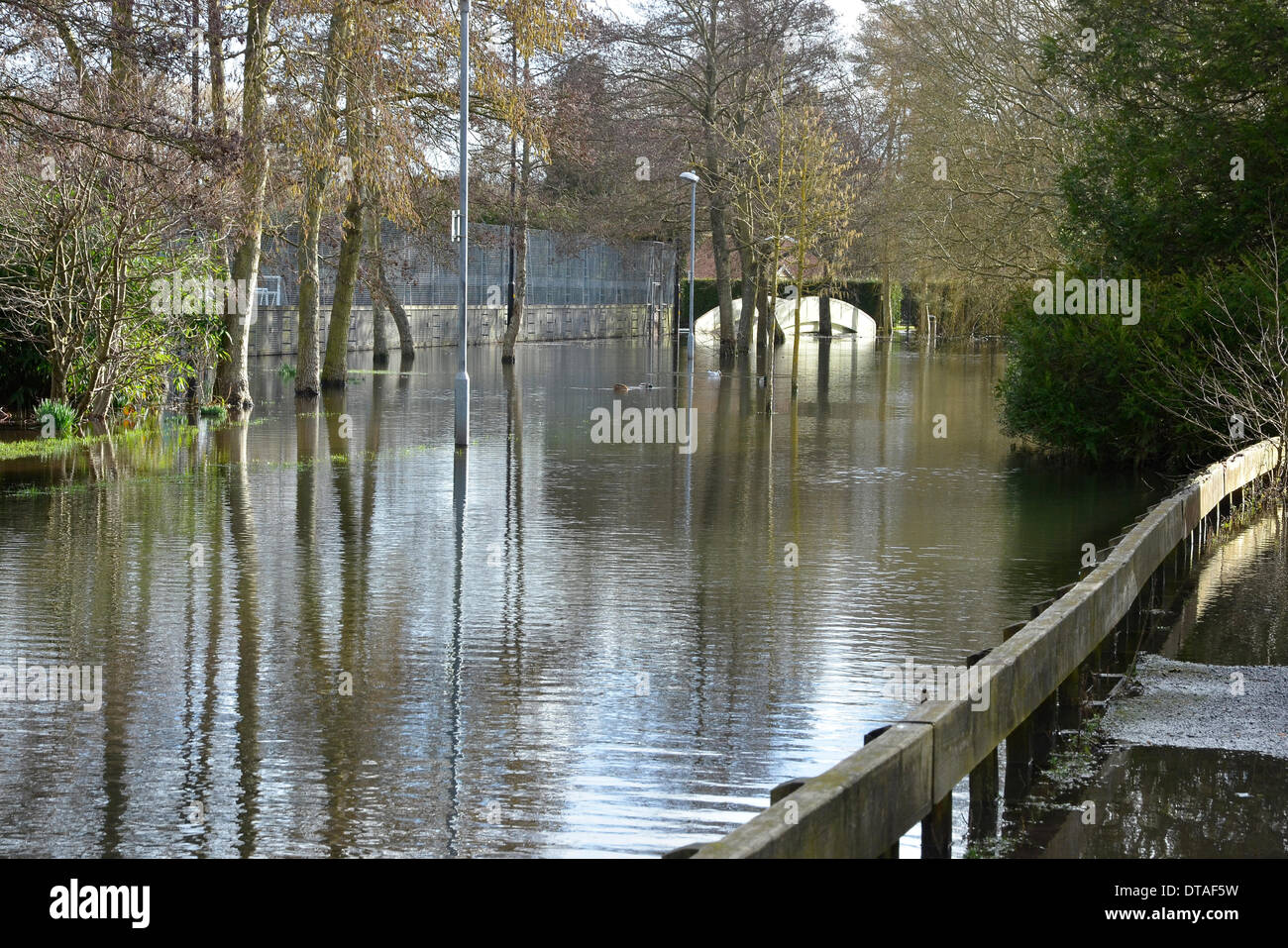 The River Itchen is now out of bank and flooding has ocurrd around the ...