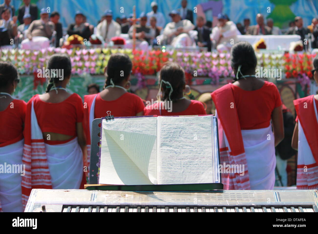 Gandhi Maidan, Patna, Bihar, 13th February 2014. Shri Nitish Kumar ...