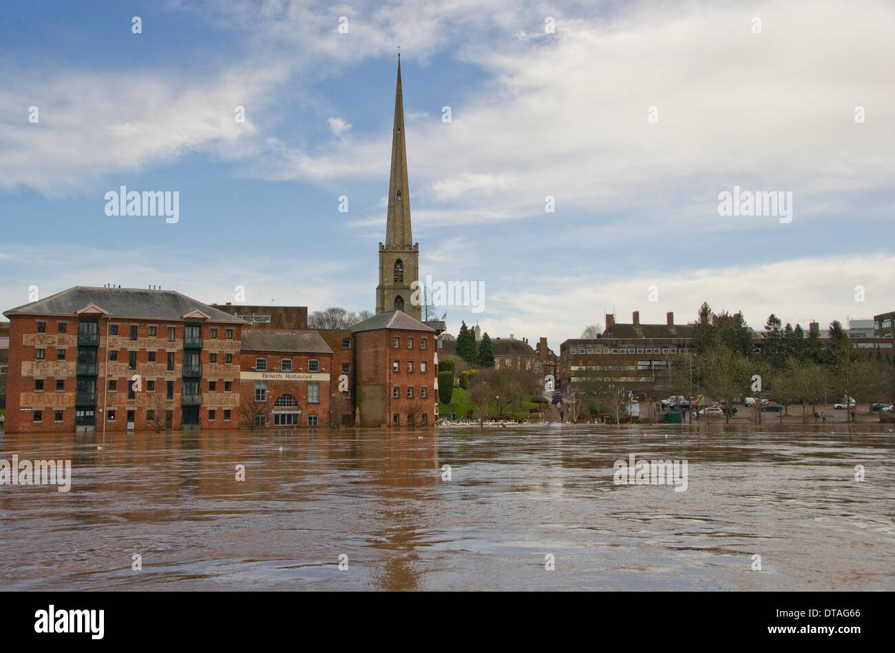 Worcester flood 2007 hi-res stock photography and images - Alamy