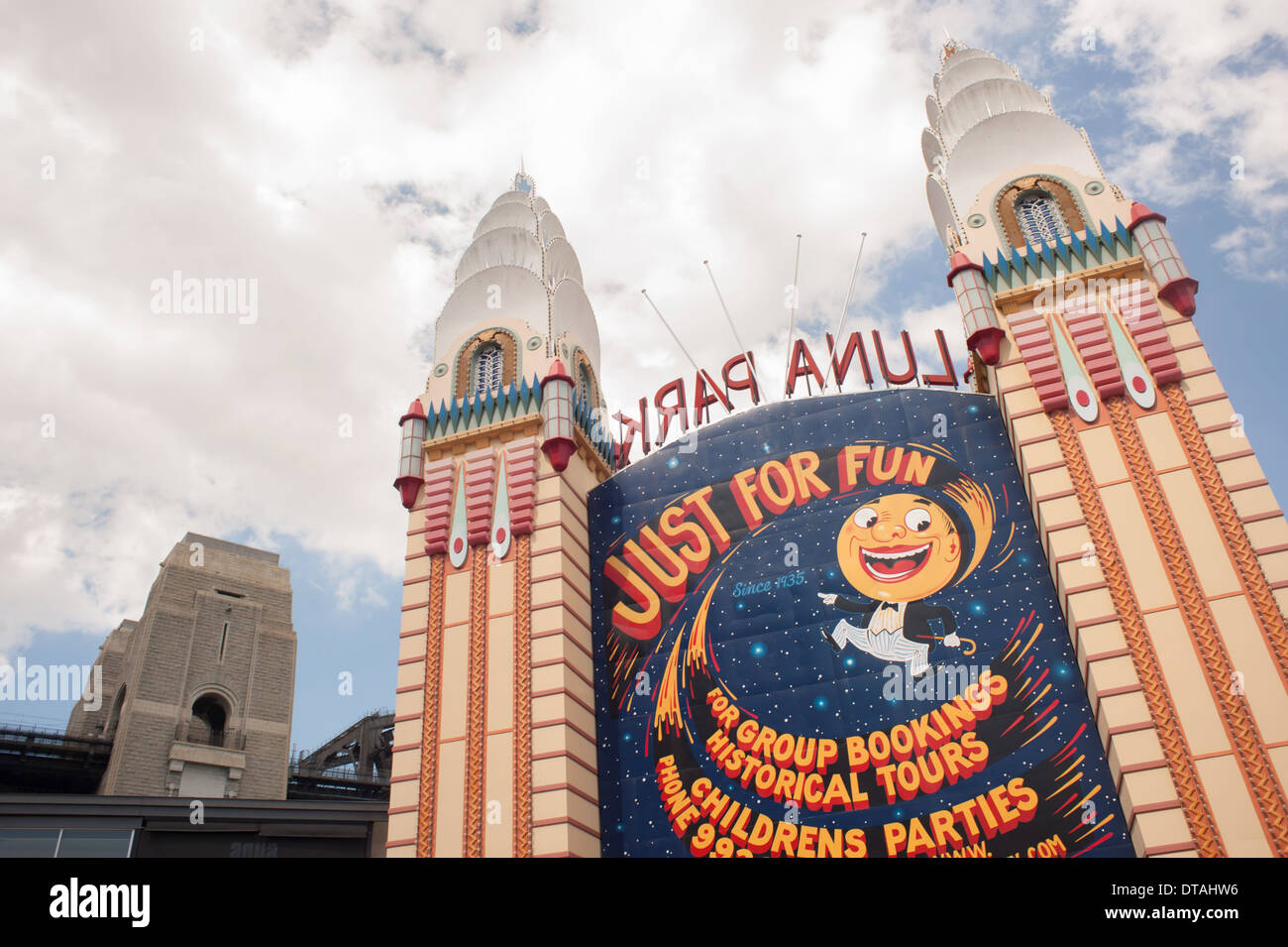 Luna Park Sydney Stock Photo - Alamy