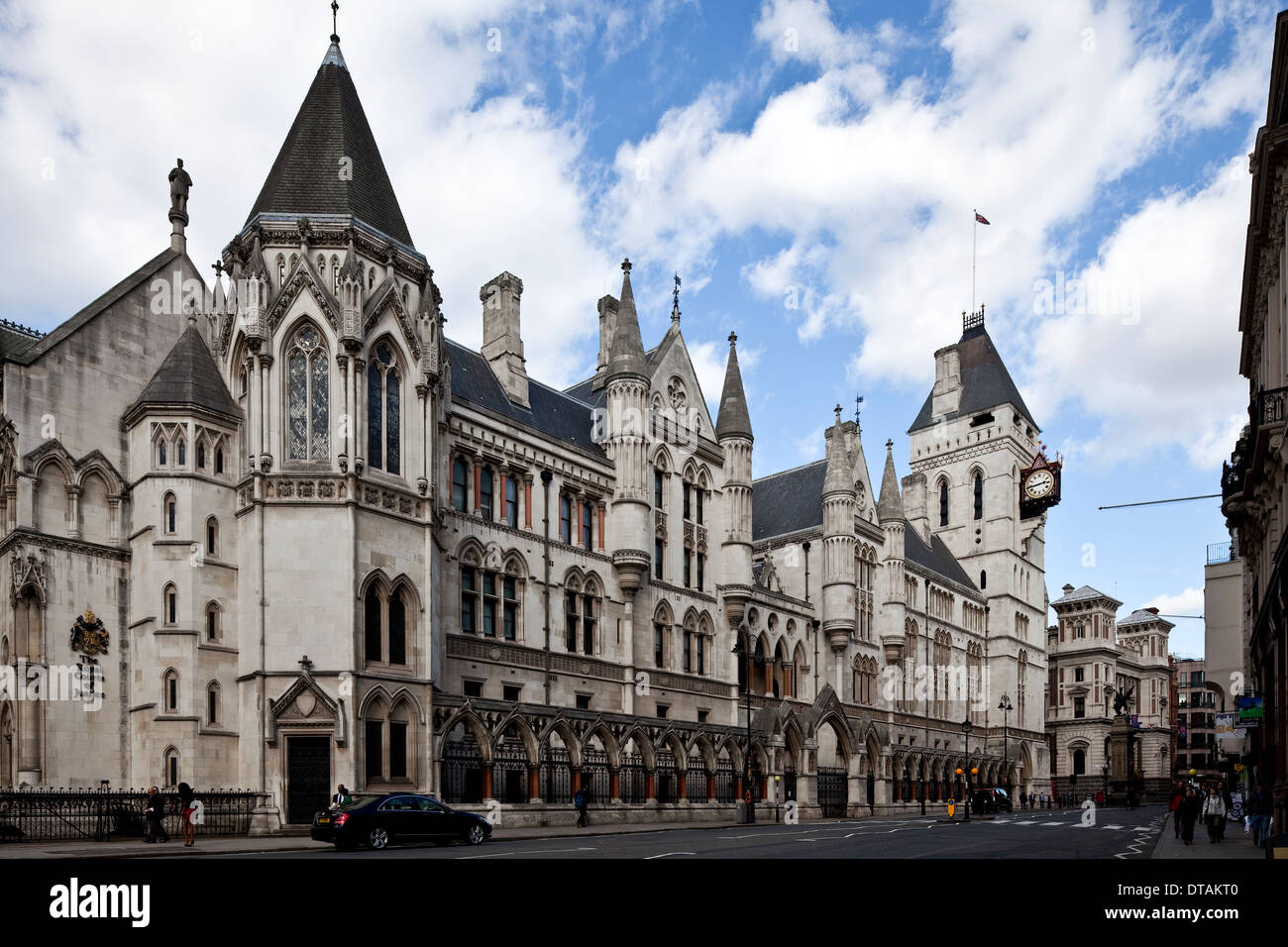 London, The Royal Courts of Justice Stock Photo - Alamy