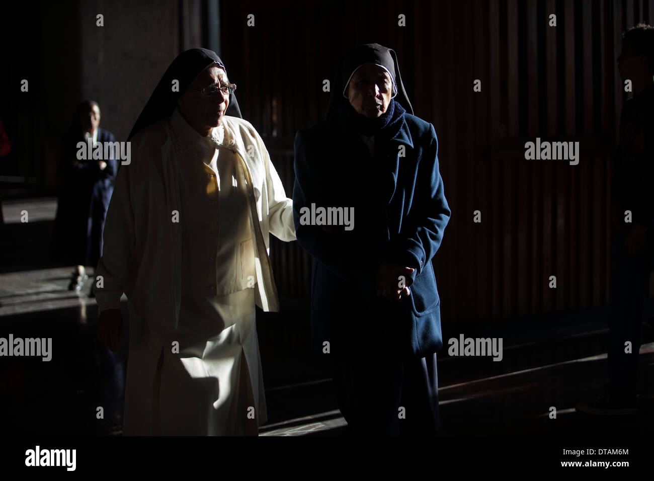 Three Nuns Stock Photos & Three Nuns Stock Images - Alamy