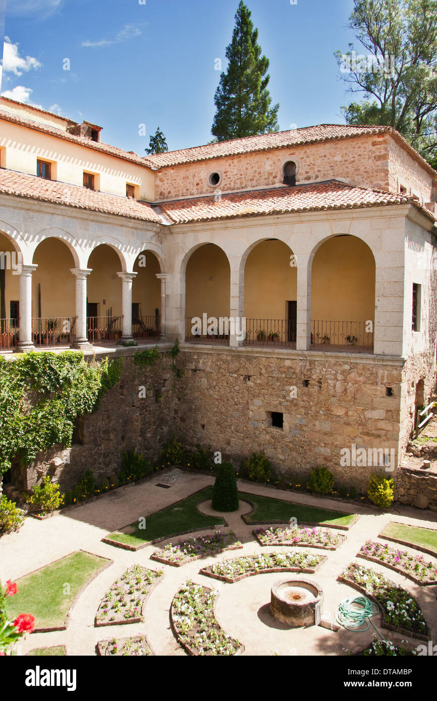 Yuste monastery hi-res stock photography and images - Alamy