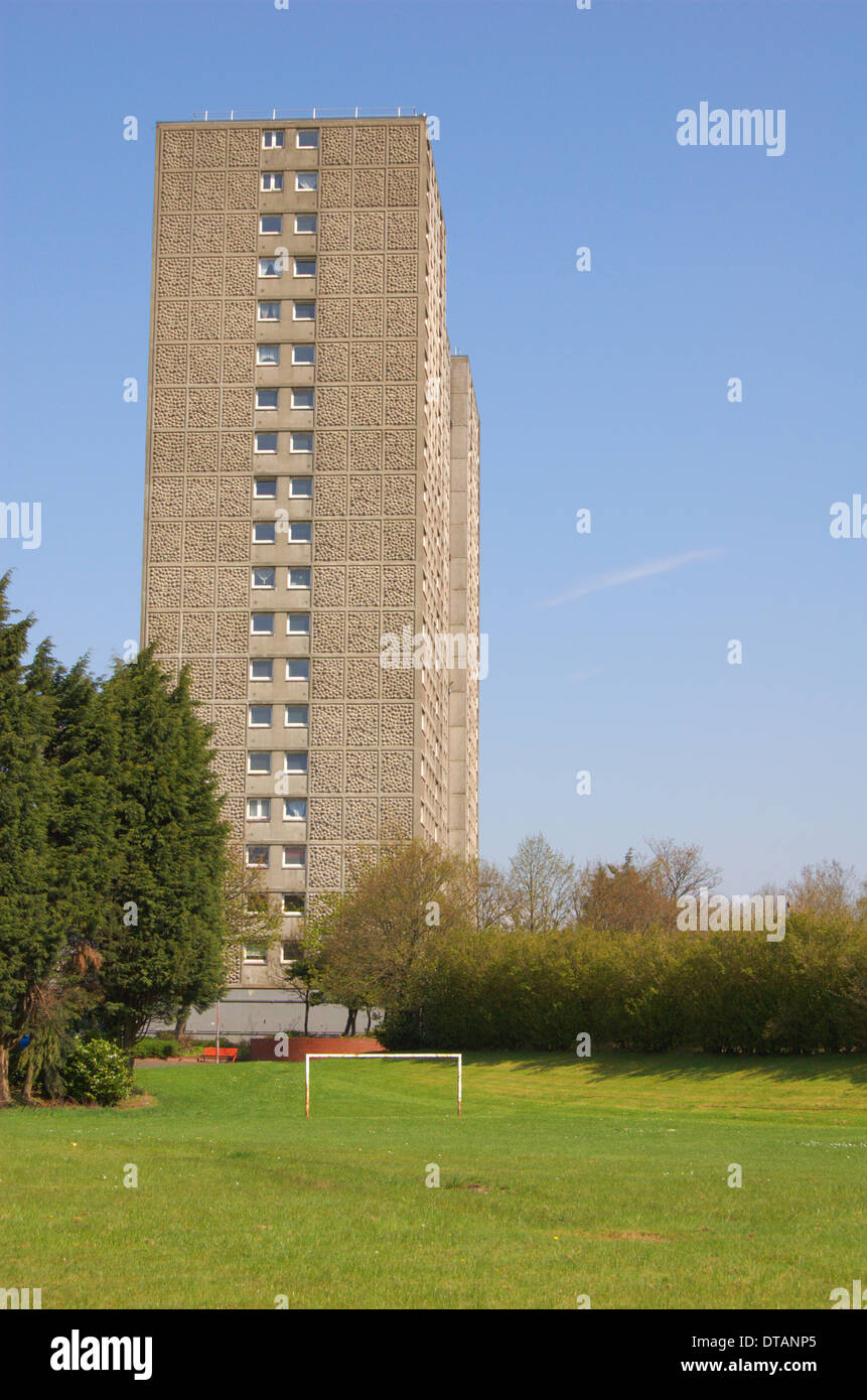 High rise residential buildings at Sighthill in Glasgow, Scotland (File ...