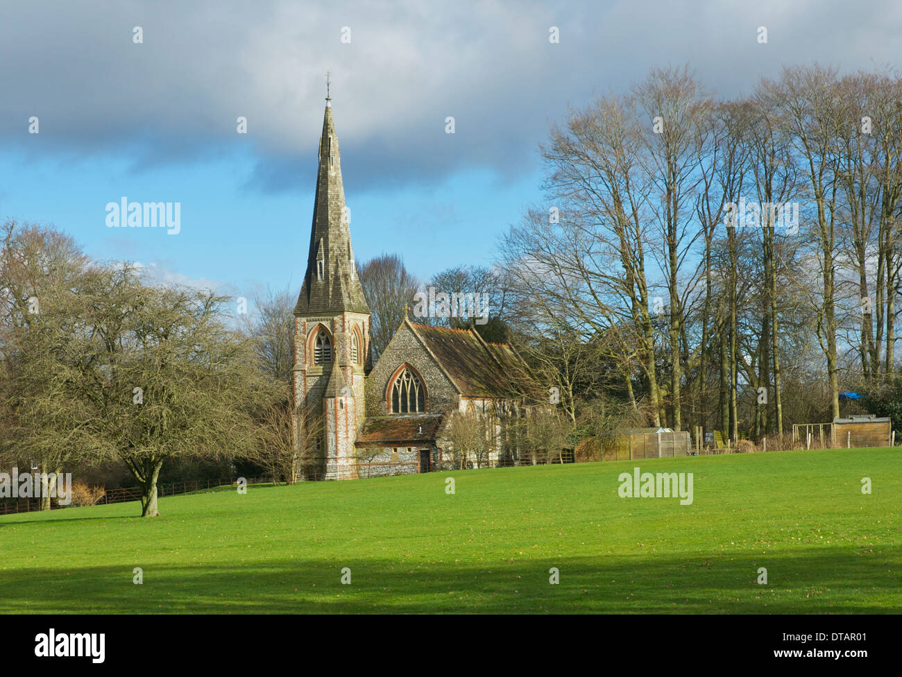 Preston candover church hi-res stock photography and images - Alamy