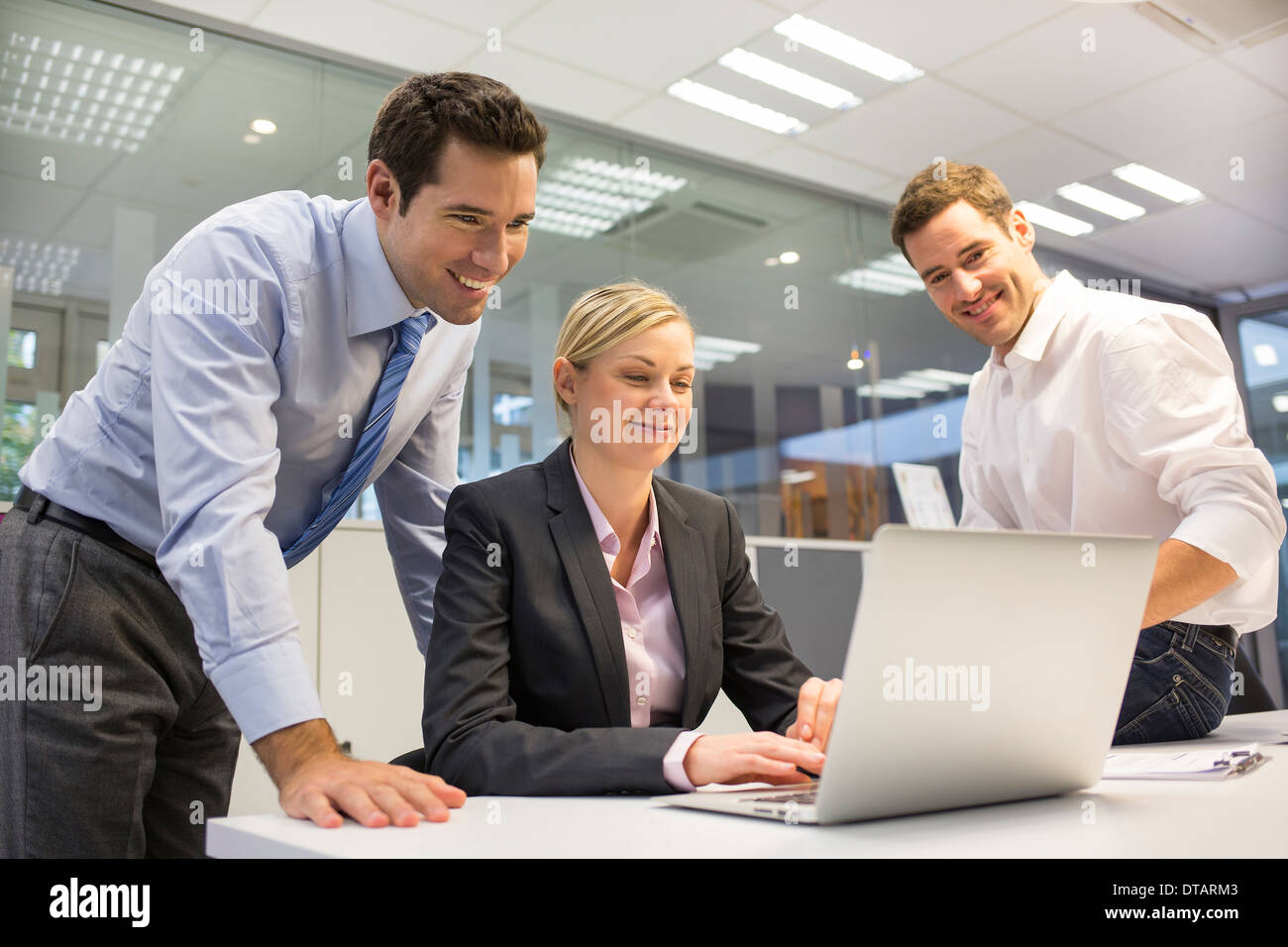 Woman explaining business strategy hi-res stock photography and images ...