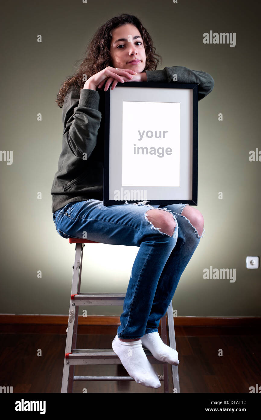 Female frame hi-res stock photography and images - Alamy