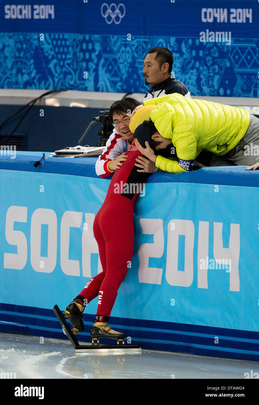 Sochi, Russia. 13th Feb, 2014. Jianrou Li of China celebrate her gold ...