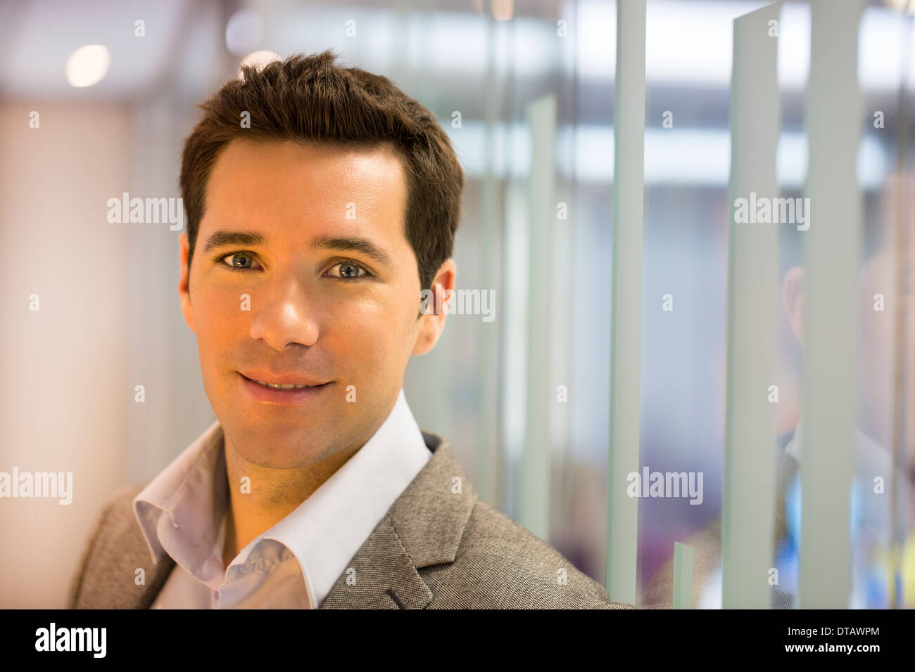 Businessman portrait office hi-res stock photography and images - Alamy