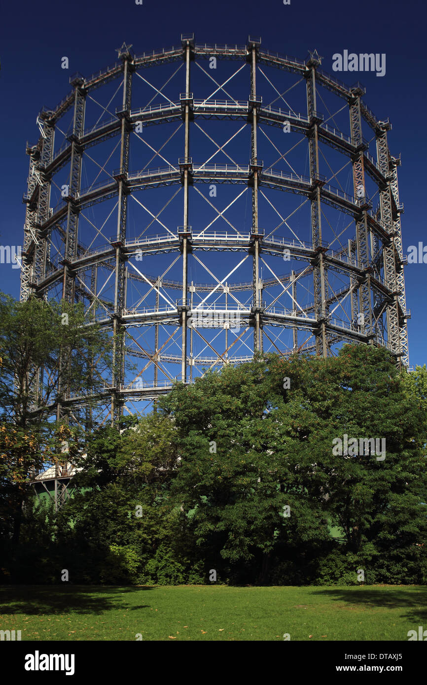 Gasometer history hi-res stock photography and images - Alamy