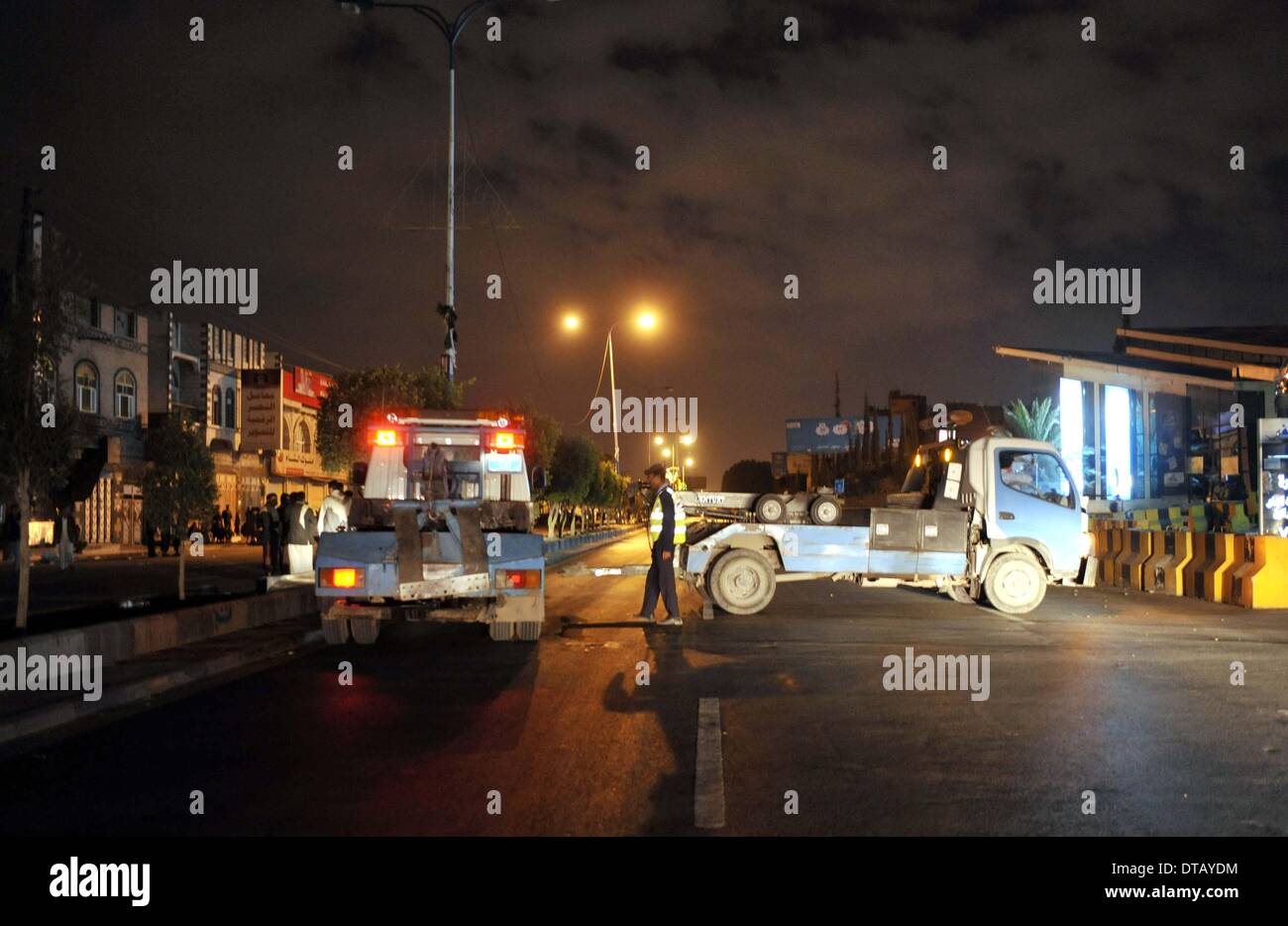 Sanaa, Yemen. 13th Feb, 2014. Yemeni soldiers block roads leading to ...