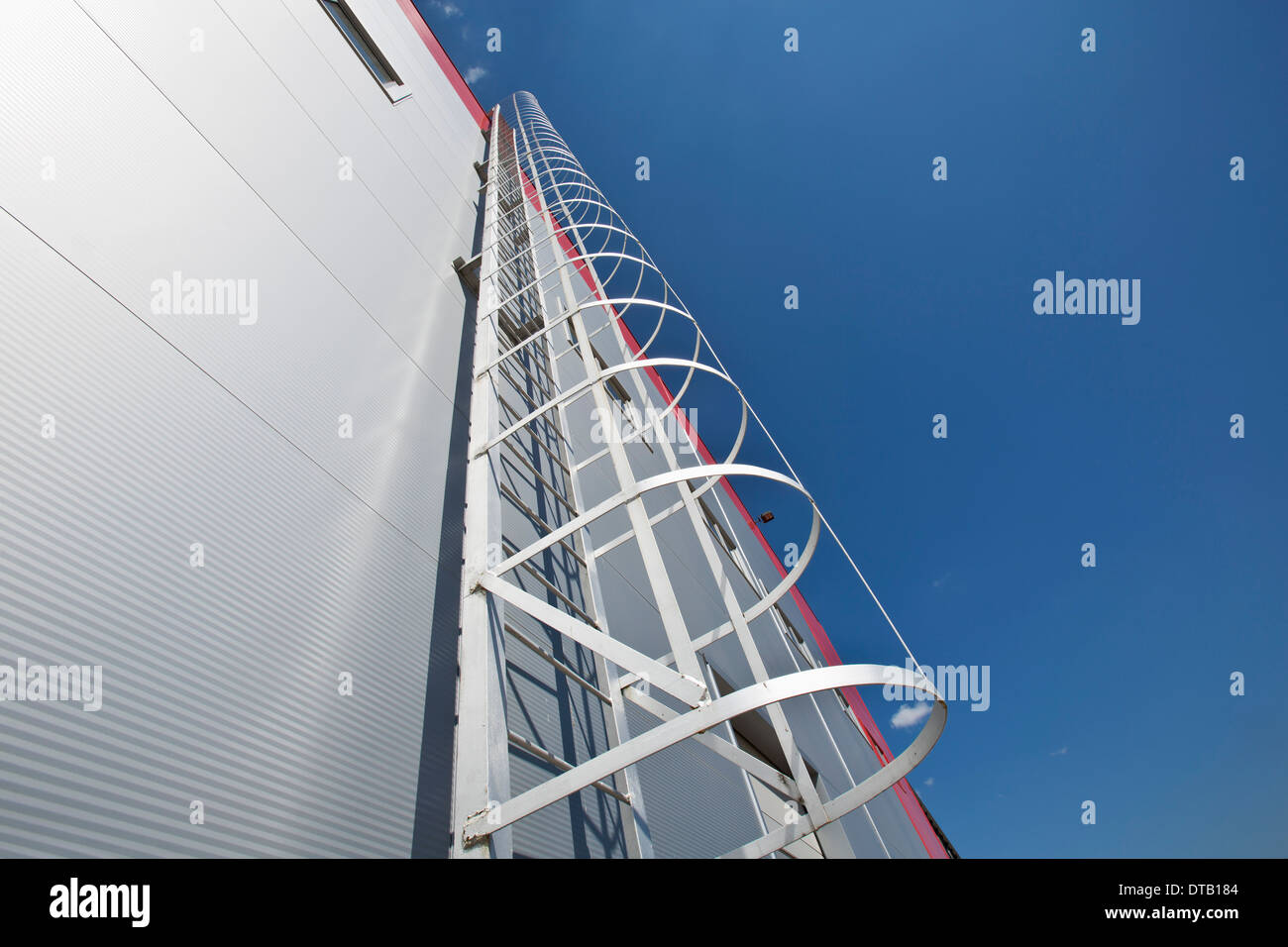 Warehouse ladder hi-res stock photography and images - Alamy