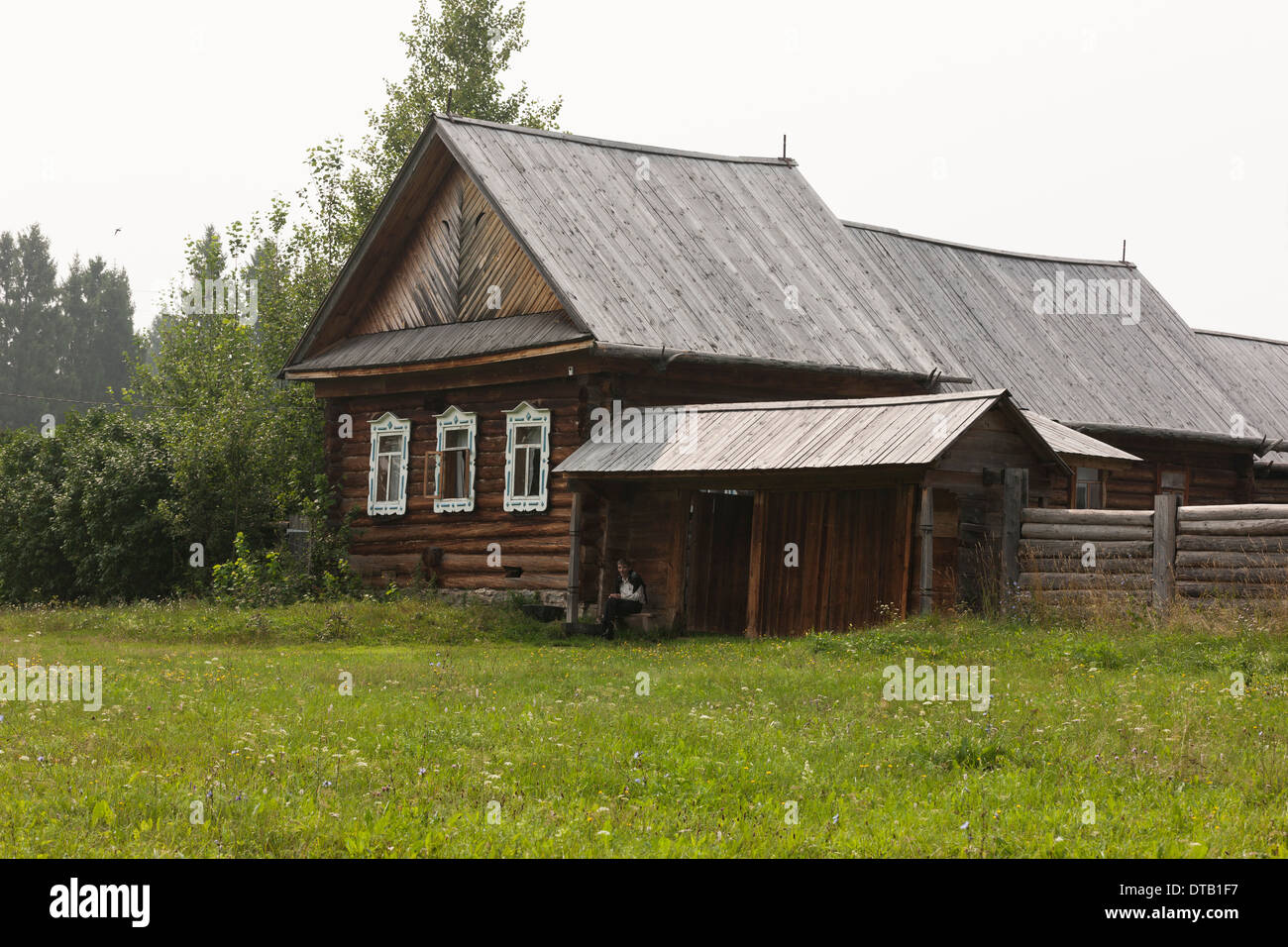 Farmhouse in Ludorvai open air museum, Udmurtia, Russia Stock Photo - Alamy