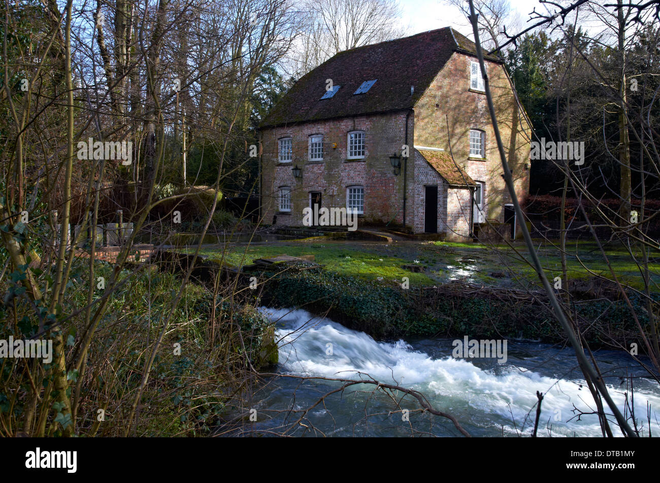 Shawford High Resolution Stock Photography and Images - Alamy