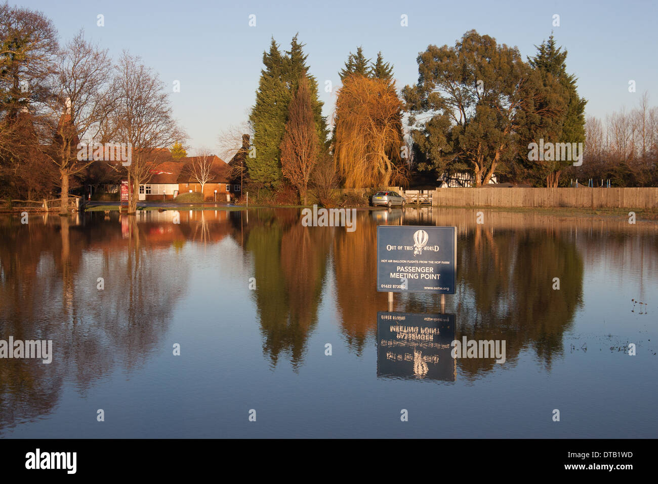 Hop farm kent hi-res stock photography and images - Alamy