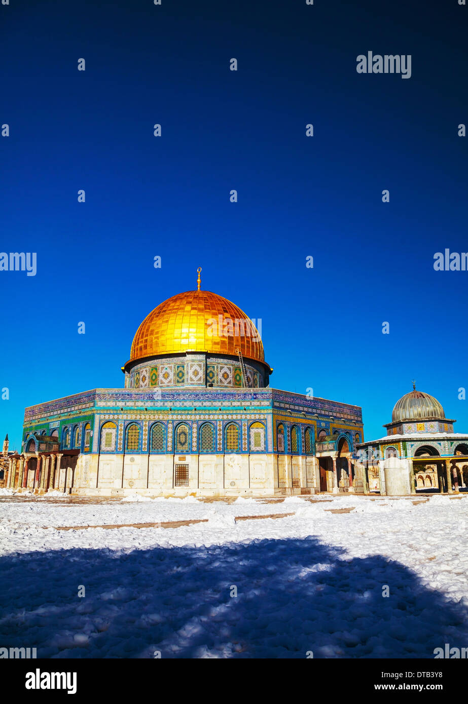Israel mosque hi-res stock photography and images - Alamy