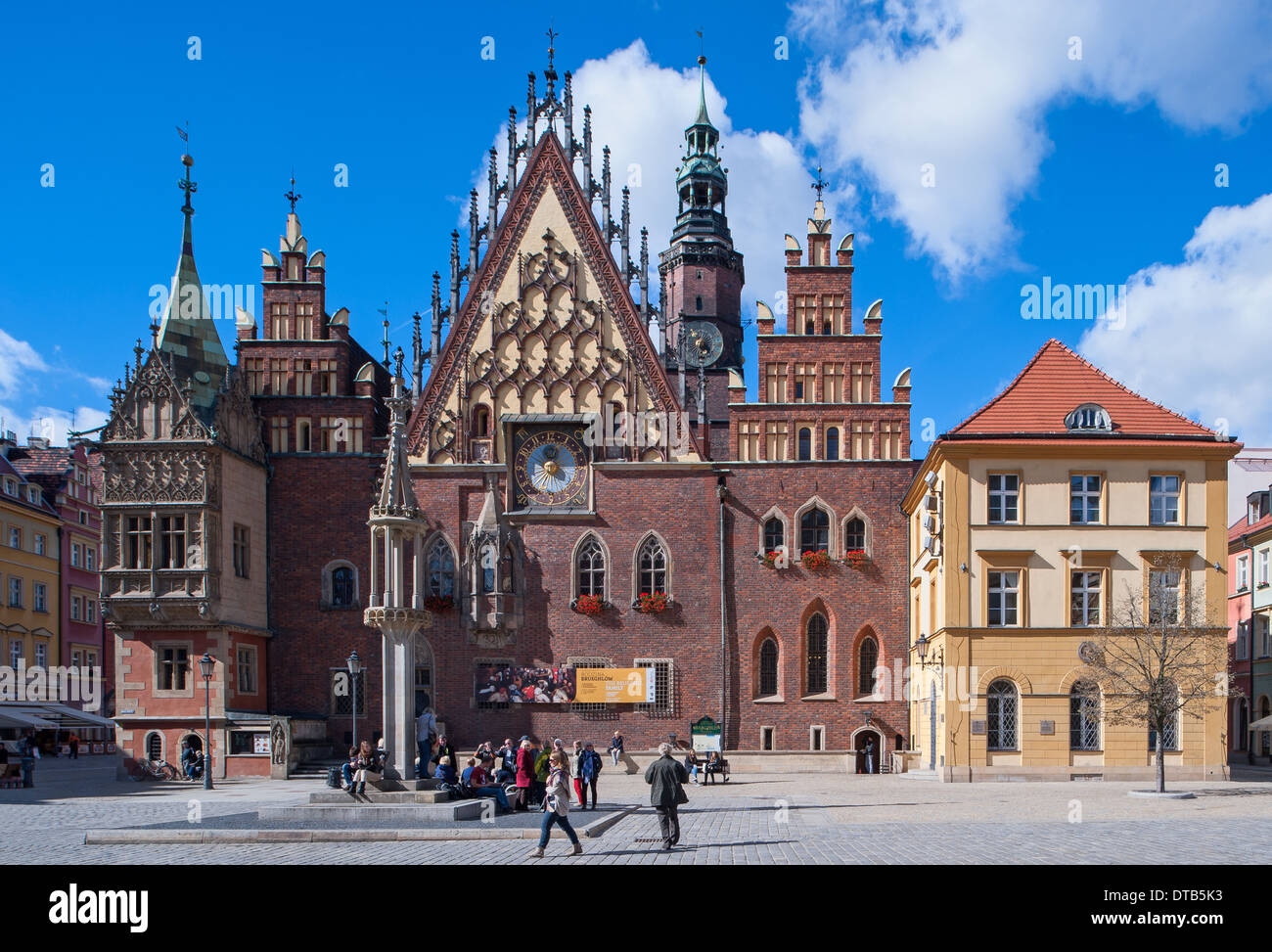 Wroclaw, Poland, Wroclaw City Hall on the ring ( Rynek Stock Photo - Alamy