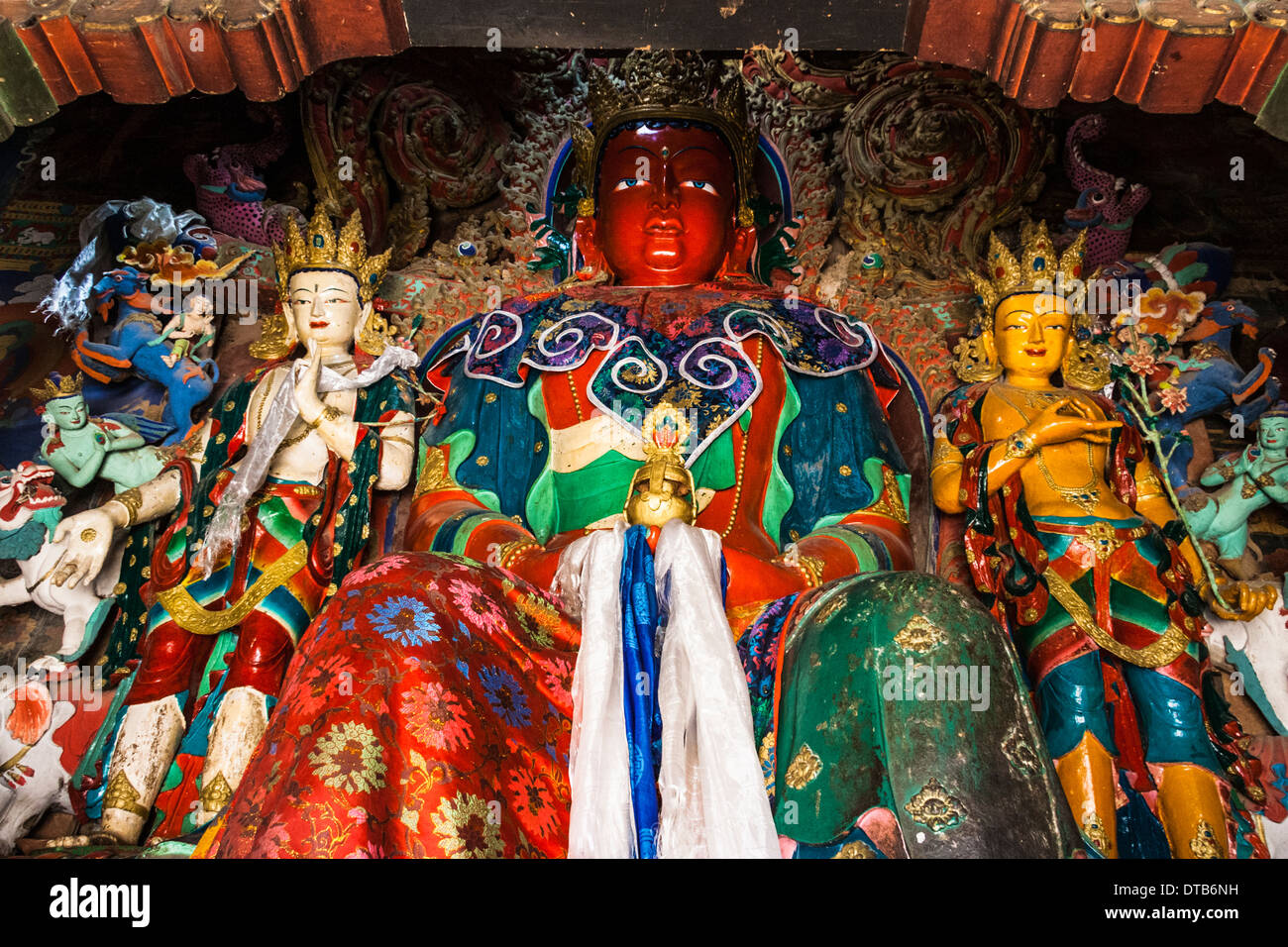 Tibetan art. Statues at the Kumbum chorten of Pelkor Chode Monastery ...