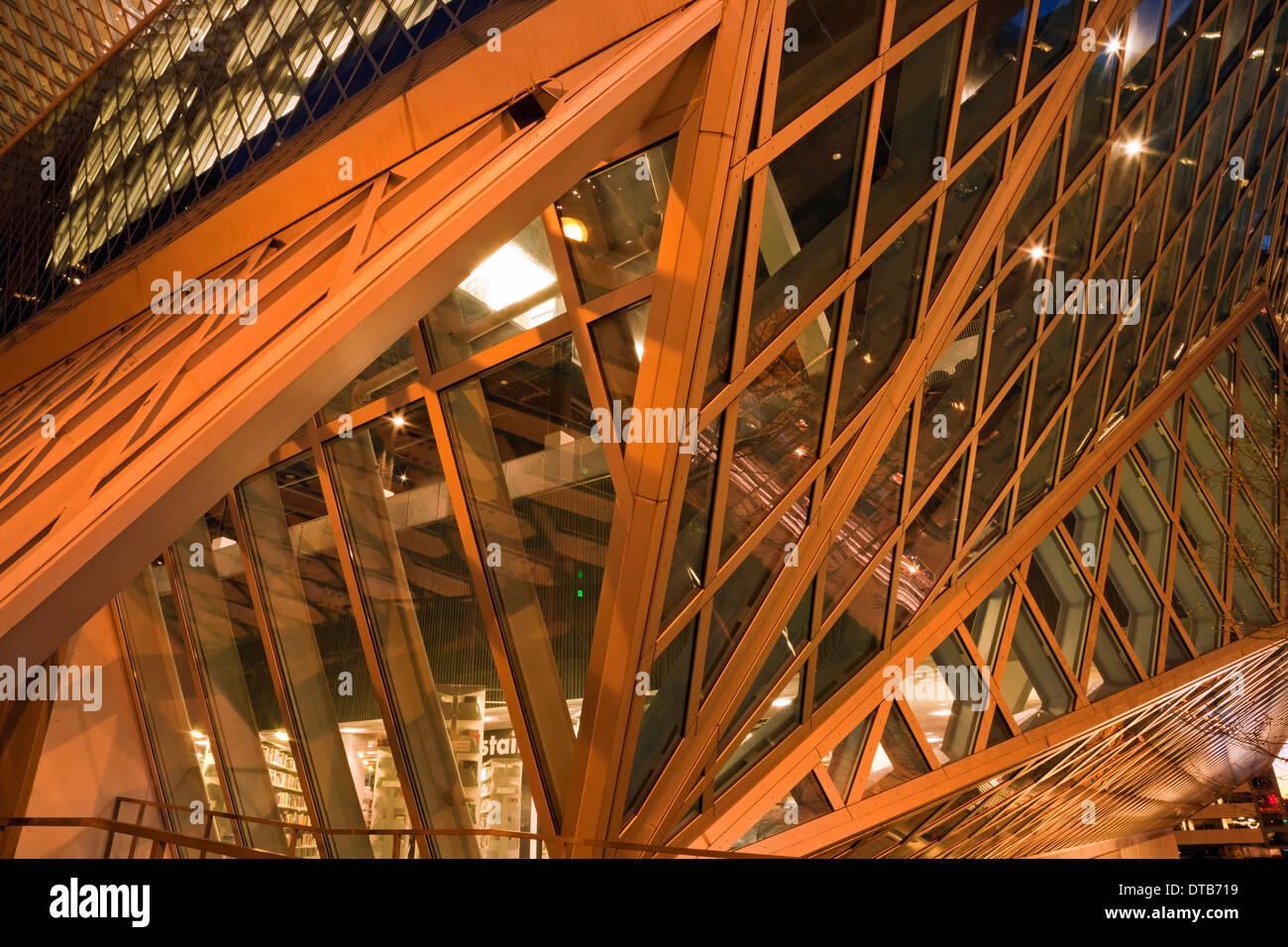 WASHINGTON - The downtown Seattle Public Library building at sunset ...