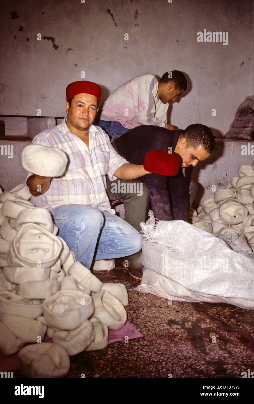 Tunisian headwear hi-res stock photography and images - Alamy