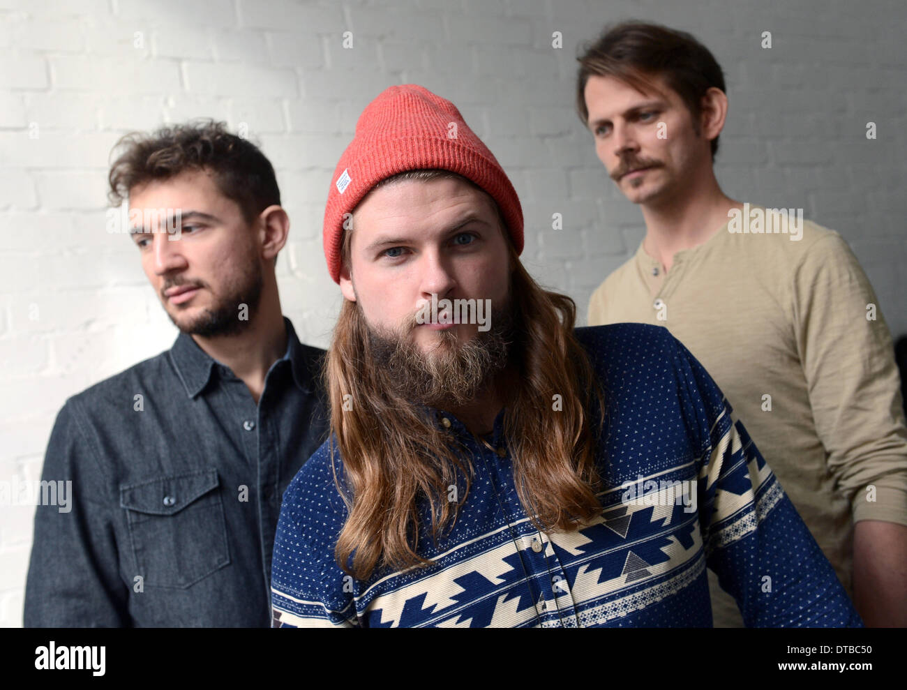 Mighty oaks singer hi-res stock photography and images - Alamy