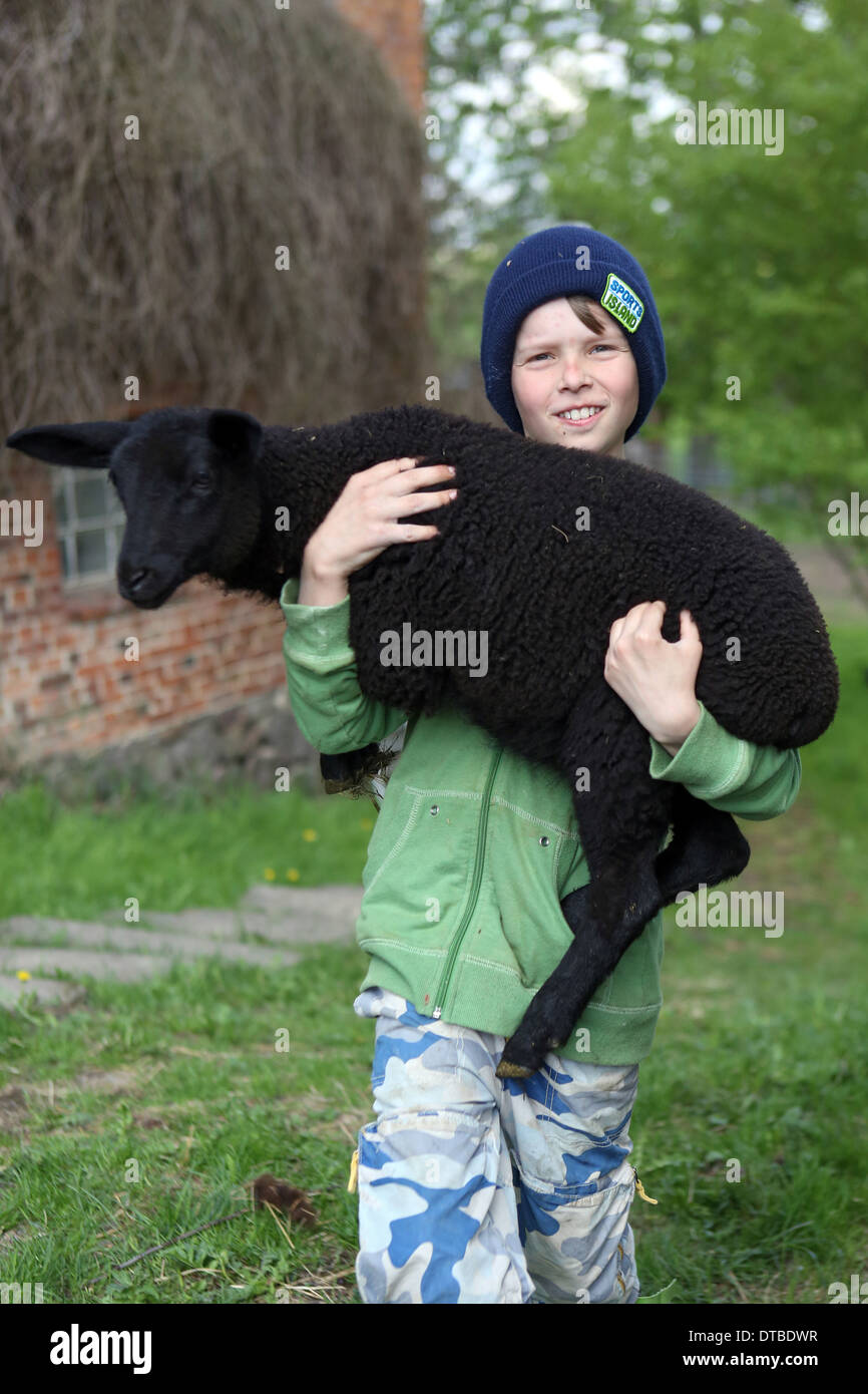 Black country arms hi-res stock photography and images - Alamy