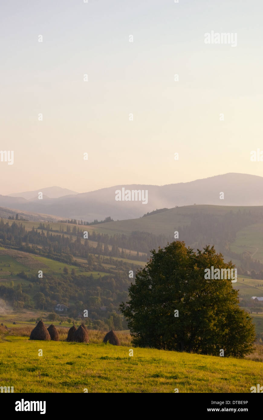 Beautiful villiage hi-res stock photography and images - Alamy