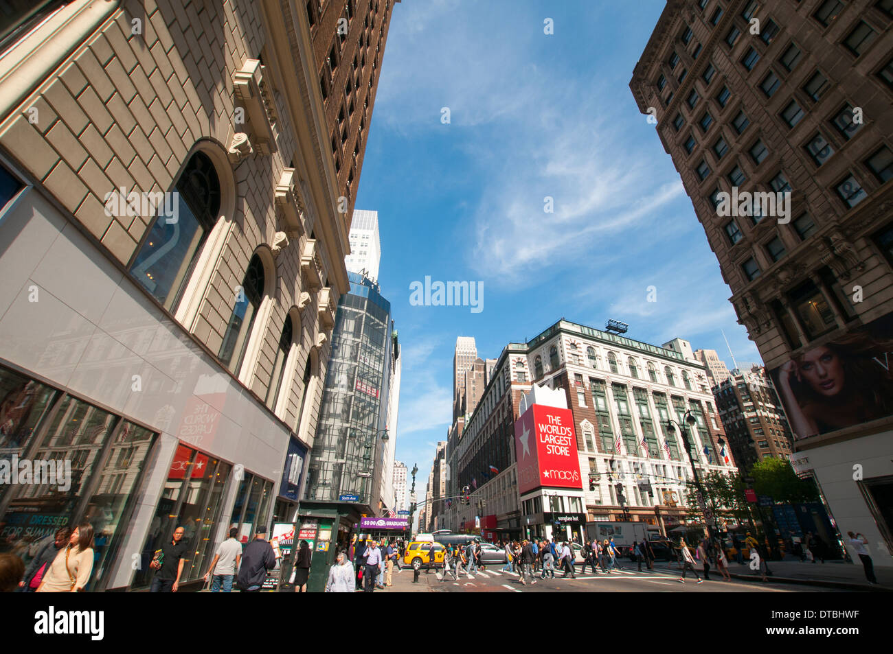 East 34th hi-res stock photography and images - Alamy