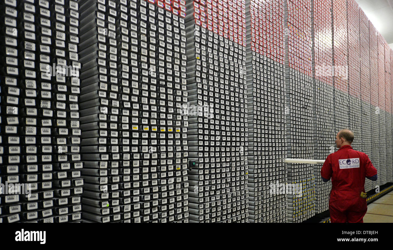 Core samples ocean hi-res stock photography and images - Alamy