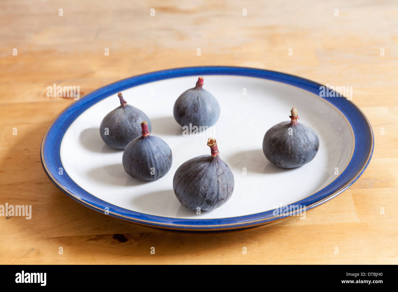 Figs on a hi-res stock photography and images - Alamy