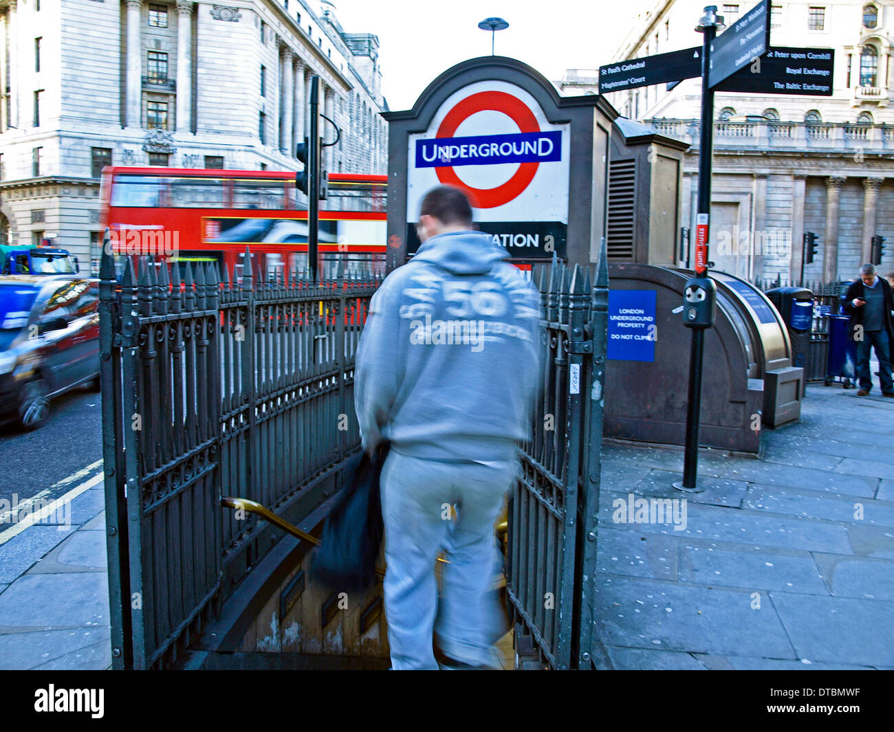 Bank station underground exit london hi-res stock photography and ...