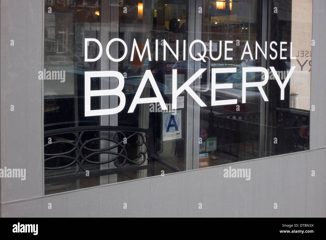 Dominique Ansel Bakery, home of the Cronut in Soho, New York City Stock ...
