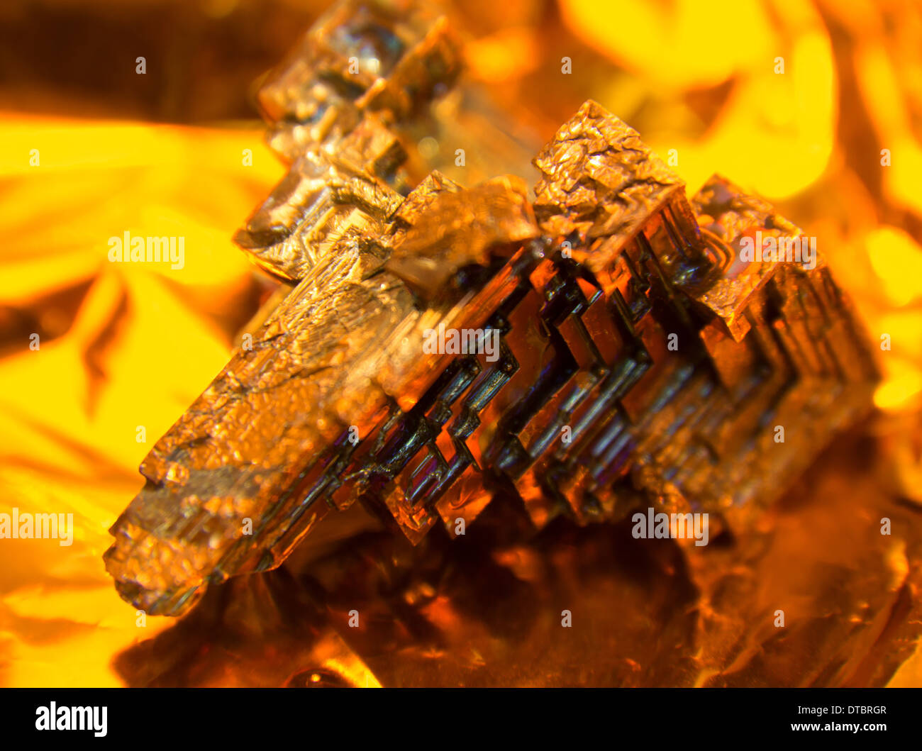 Bismuth crystal hi-res stock photography and images - Alamy