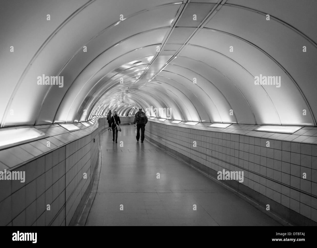 Tube tunnel underground london Black and White Stock Photos & Images ...