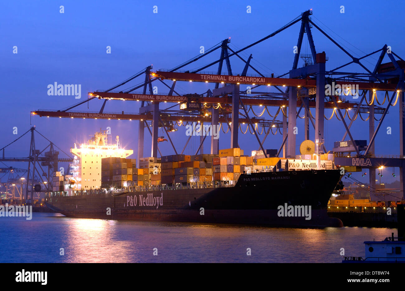Container terminal Waltershof Stock Photo - Alamy