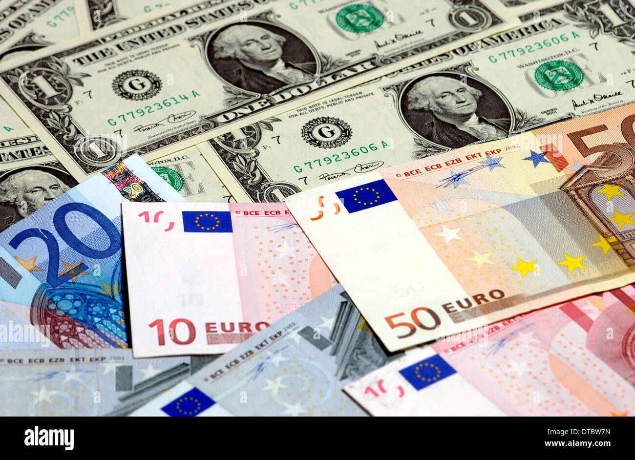 Exchange rate euro dollar Stock Photo - Alamy
