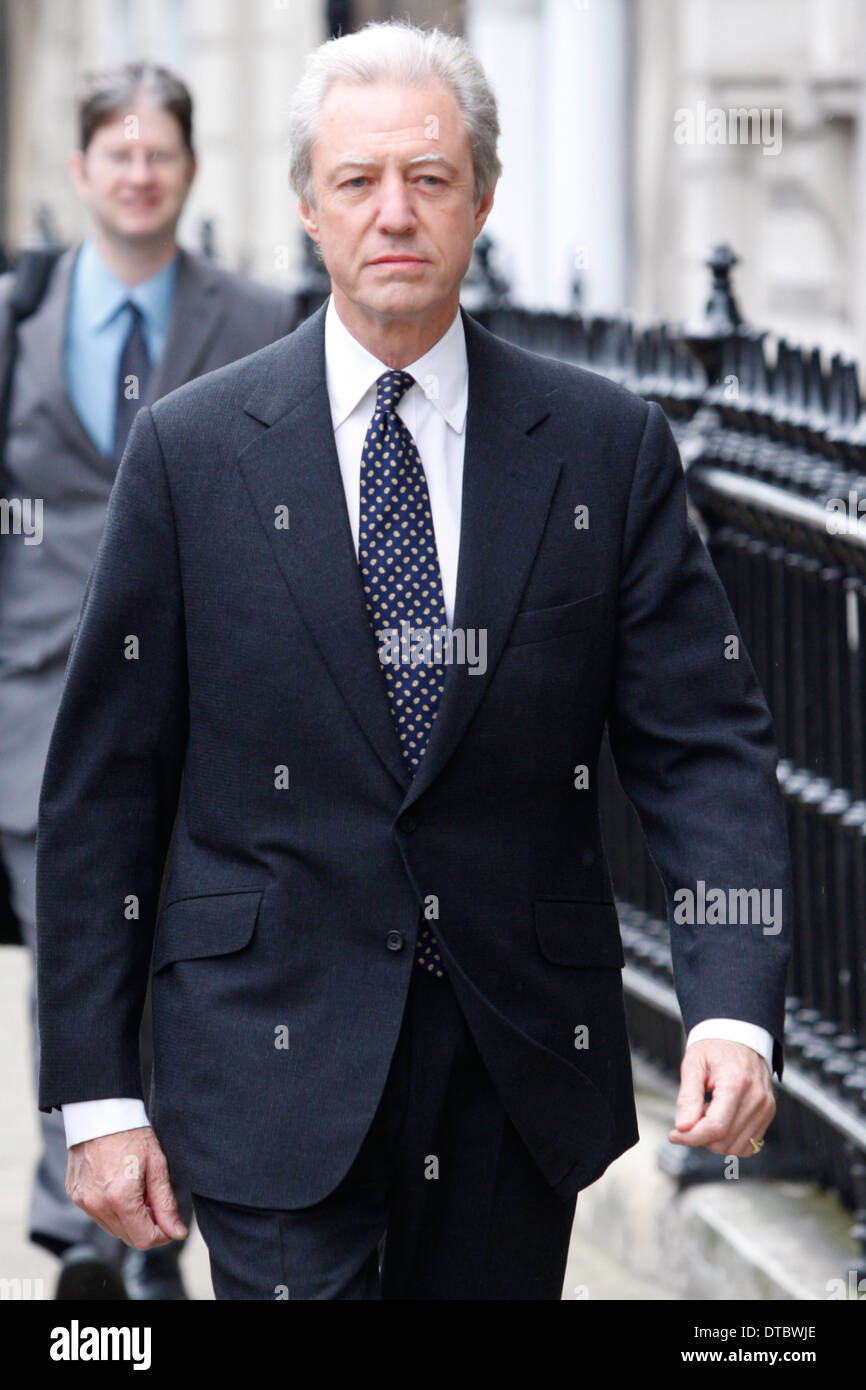 Barclays chairman Marcus Agius Stock Photo - Alamy