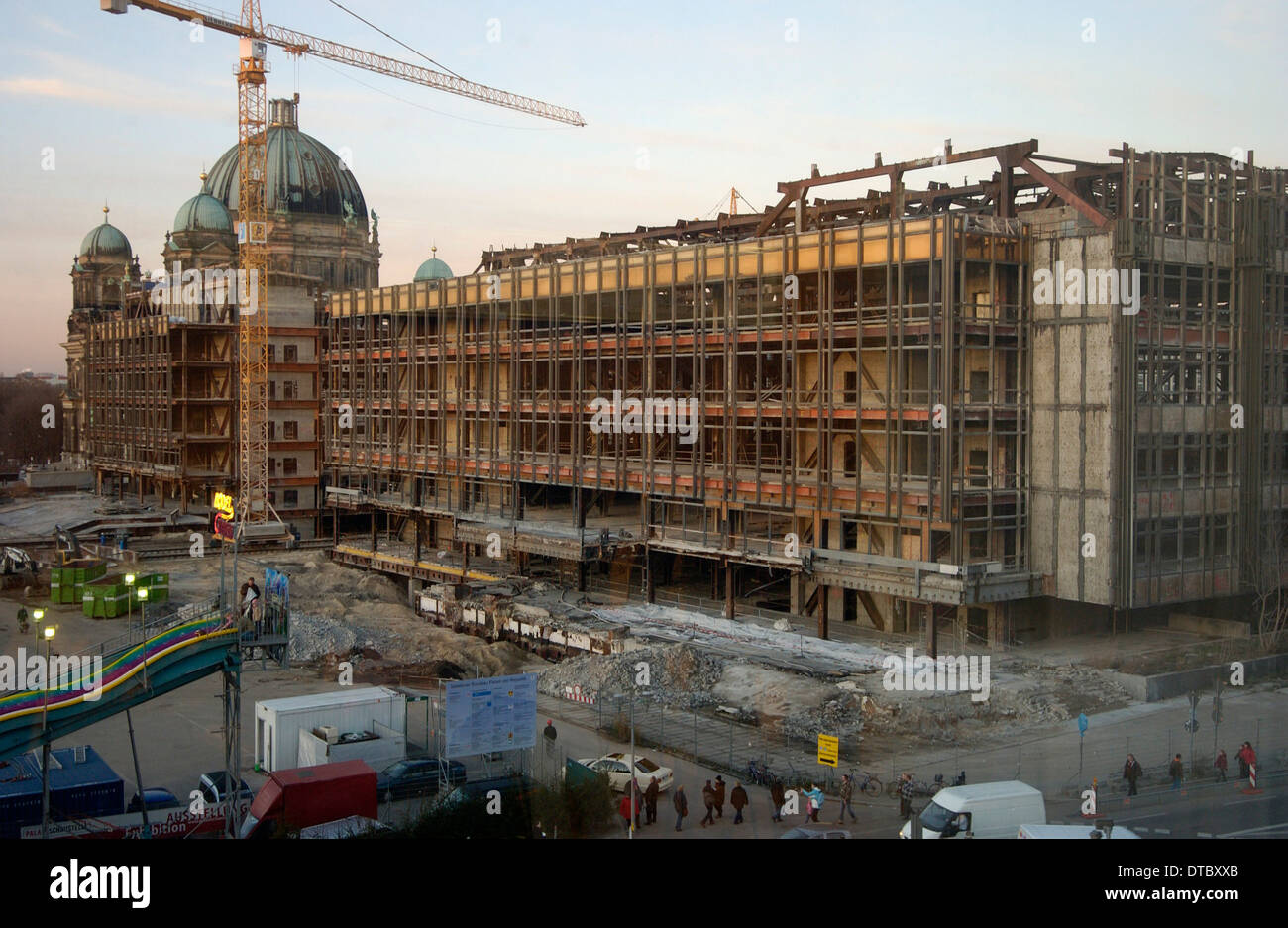 Palace of the Republic Stock Photo - Alamy