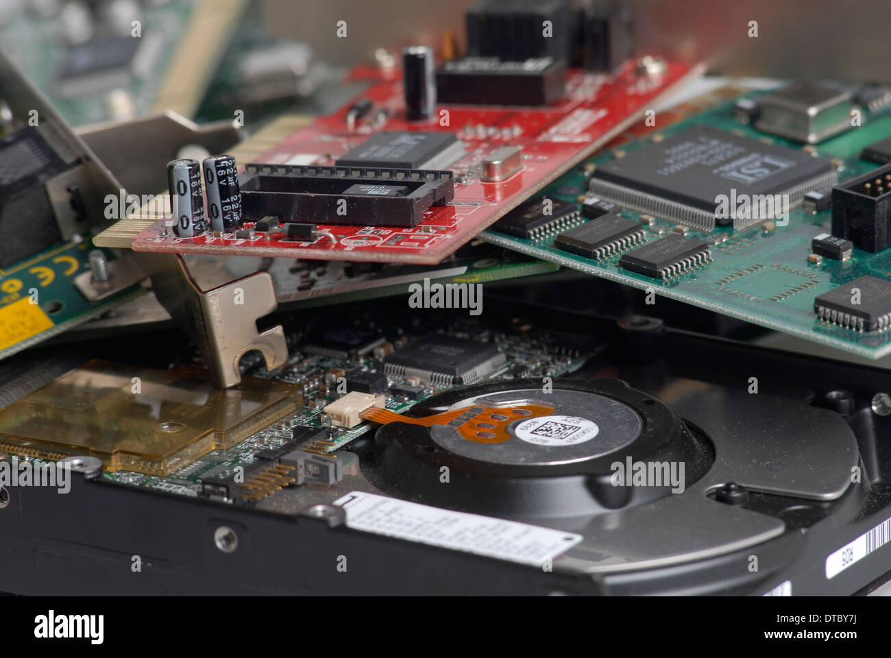 Scrap circuit boards hi-res stock photography and images - Alamy