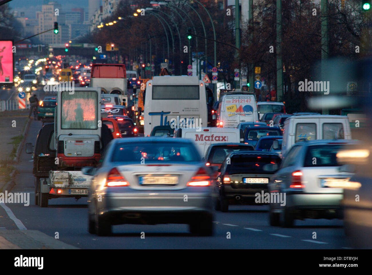 Rush h hi-res stock photography and images - Alamy