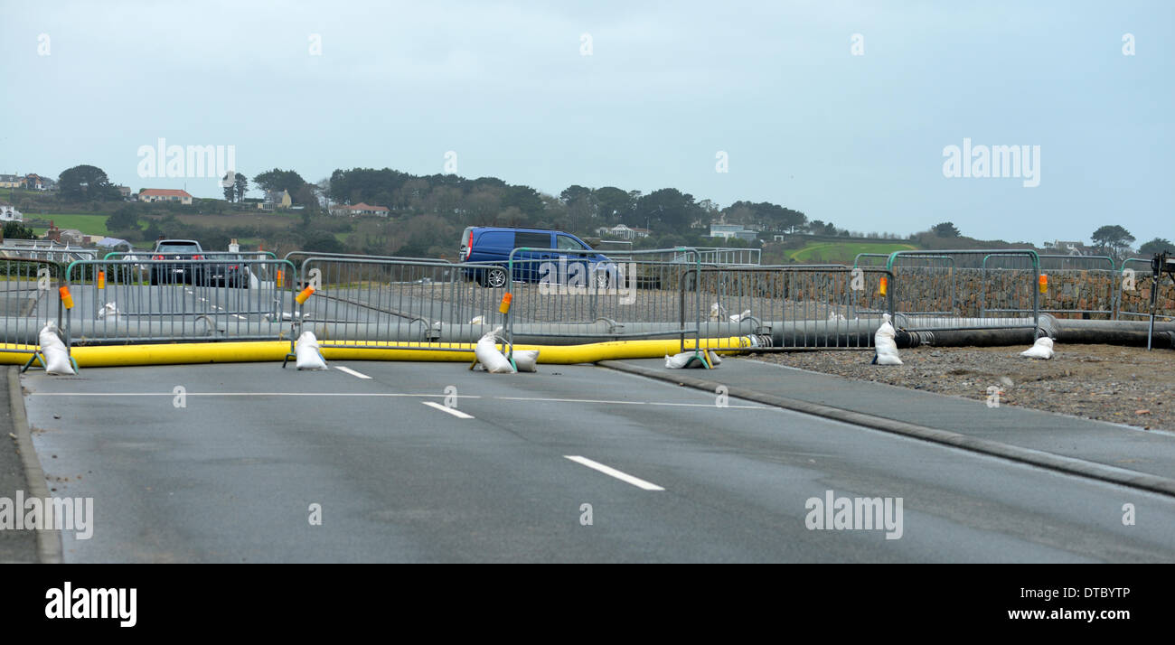 Vazon coast road vazon guernsey hi-res stock photography and images - Alamy
