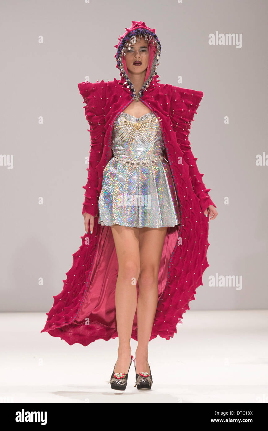 George styler catwalk hi-res stock photography and images - Alamy