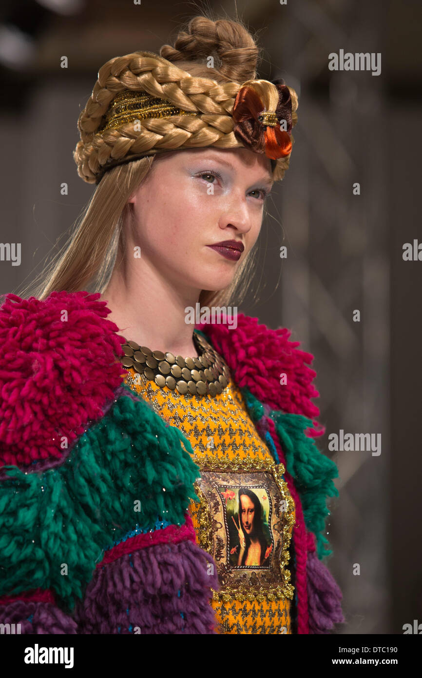 George styler catwalk hi-res stock photography and images - Alamy