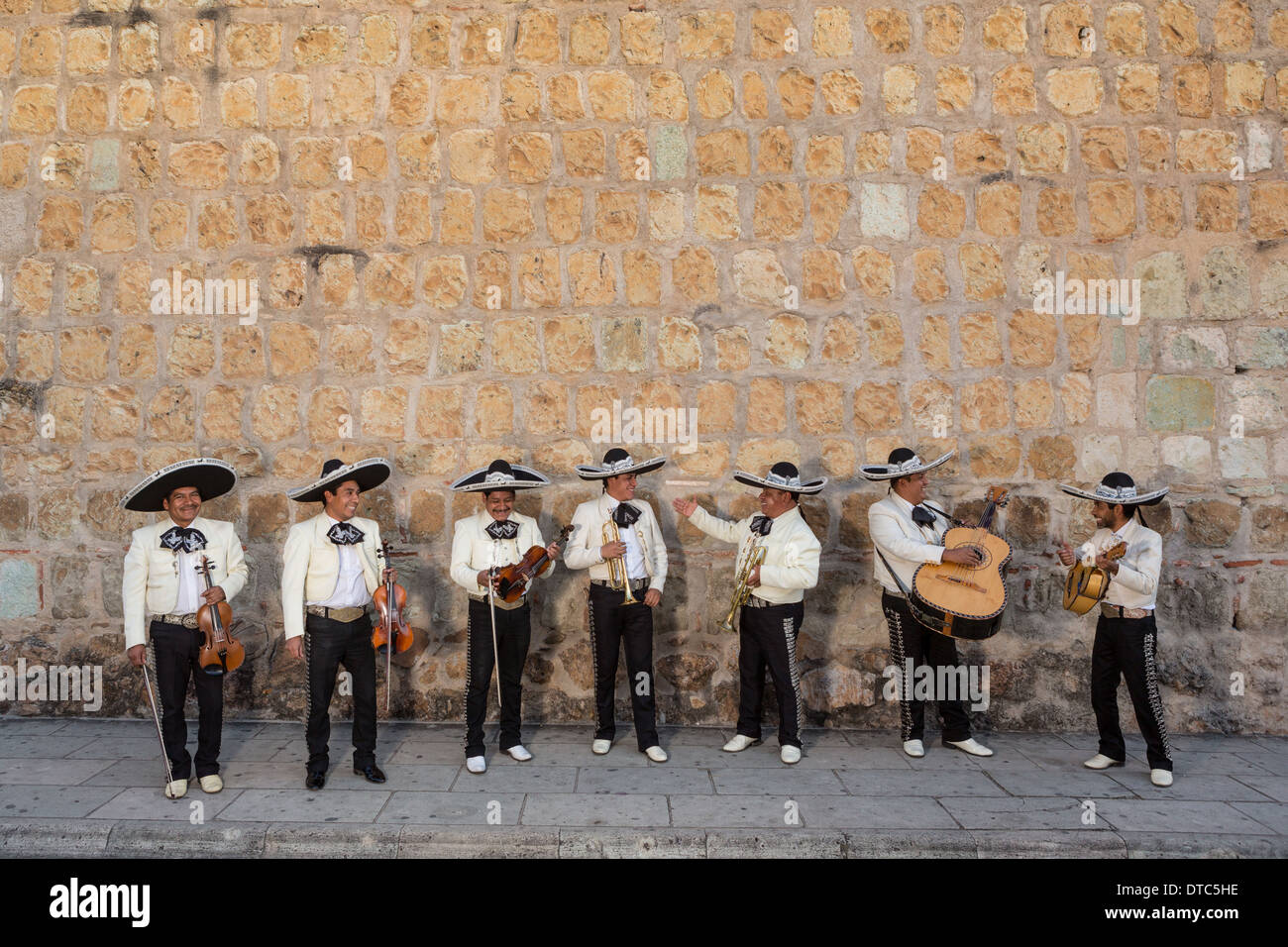 Mariachi and charro festival hi-res stock photography and images - Alamy