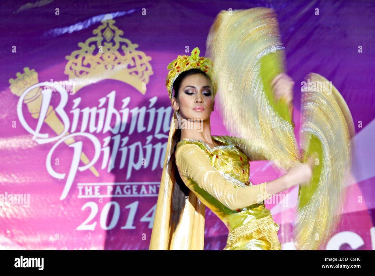 Quezon City, Philippines. 14th Feb, 2014. A beaty pageant candidate ...